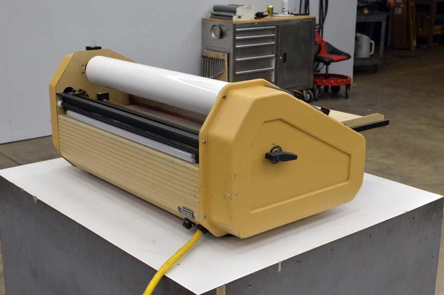 Lot #80: Banner Laminator BA-PS 27